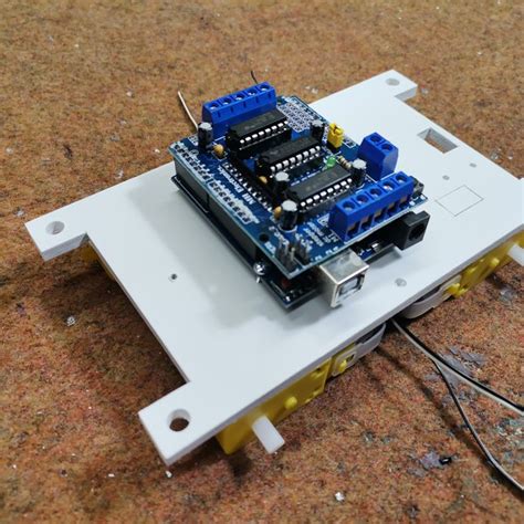 Diy Arduino Voice Controlled Robot