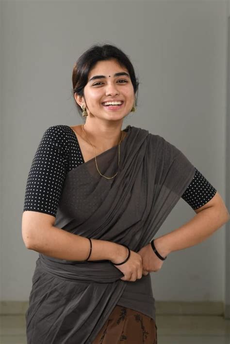 Traditional Telugu Girls Images Top 100