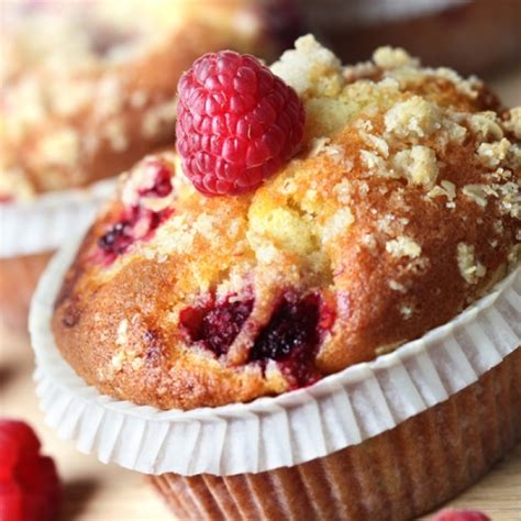 Raspberry Crumb Muffins Recipe