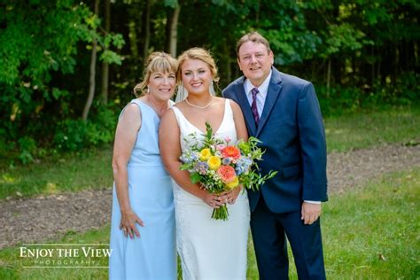 Madeline And Nick {odins Owl Wedding Photographers} Enjoy The View