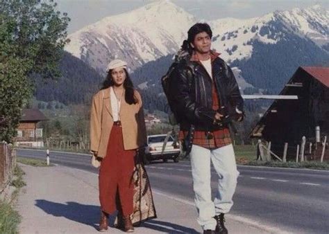 Pin By Ashley Sebastian On Kajol And Shahrukh Khan Shahrukh Khan And