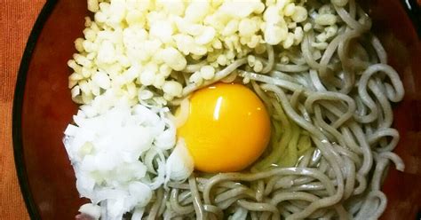 カップ麺より早くできちゃう卵かけ蕎麦♪ By ラスクおじさん♪ 【クックパッド】 簡単おいしいみんなのレシピが369万品