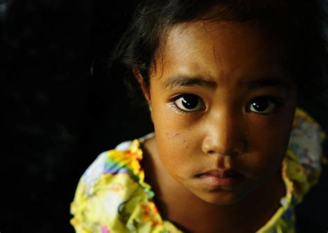 10 Most Beautiful Eyes Of Ordinary People