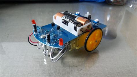 turning right to line follower robot images