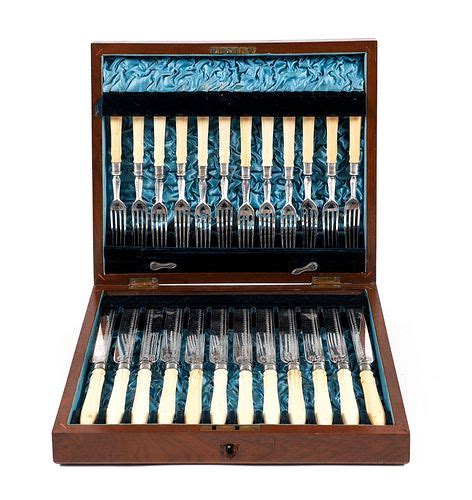 24pc Harrison Brothers And Howson Sterling And Bone Set Sold At Auction On 8th March Concept