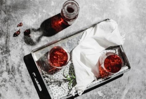 What Does Hibiscus Tea Taste Like Exploring The Flavor