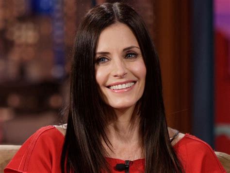 Courteney Cox Measurements Bio Height Weight Shoe And Bra Size