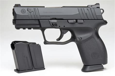 Premium Photo Compact Subcompact Pistol With Double Stack Magazine And Ambidextrous Controls
