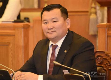 МАН ын бүлгийн дарга Л Мөнхбаатар 2020 онд 35 7 сая төгрөгийн орлоготой байсан бол 1 7 тэрбум