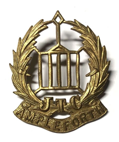 Ampleforth College Jtc North Yorkshire Cap Badge Circa 1940 48