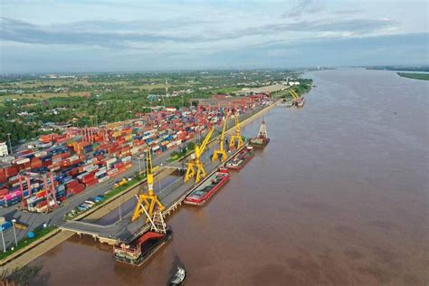 ឆមាសទី១ ឆ្នាំ២០២២នេះ កំពង់ផែស្វយ័តភ្នំពេញ រកចំណូលបានជិត ២០លានដុល្លារ Khmernote Business