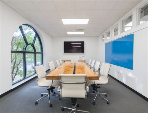 Expansive Workspace Alexandria Va