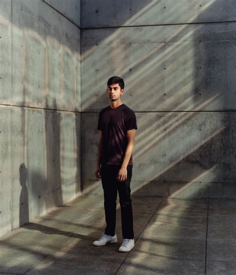 Бывшего работника Openai обвинявшего компанию в нарушении закона об авторских правах нашли