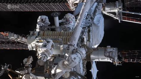 Watch Timelapse Of Astronauts Installing Solar Array On The Iss