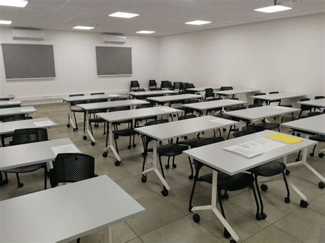 Yassine Chakir On Linkedin What Are The Roles Of The Influencial Teacher The Influencial Teacher