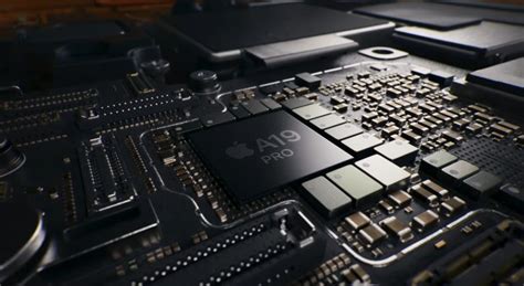 Apple Unveils Iphone 17 Pro And Pro Max With New Aluminum Design Vapor