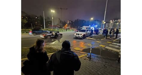 Катастрофа на столичния бул България затруднява движението Снимка