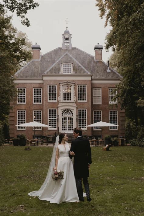 Een Stijlvolle Klassieke Bruiloft Op Landgoed Sparrendal Annemiek Wijsman