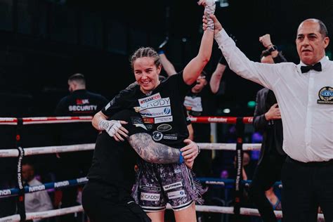 Chloe Watson To Defend European Title To Jasmina Zapotoczna