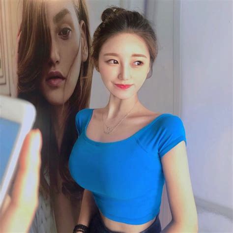 Blue Shirt And A Smile Porn Pic Eporner