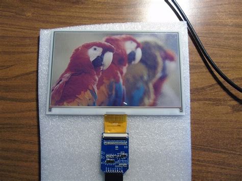 Gxepd2 Yellow Tint Displaying Fullsize Dithered Images On Gdey073d46