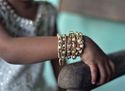 Incorporating Gender And Intersectionality In Artificial Intelligence