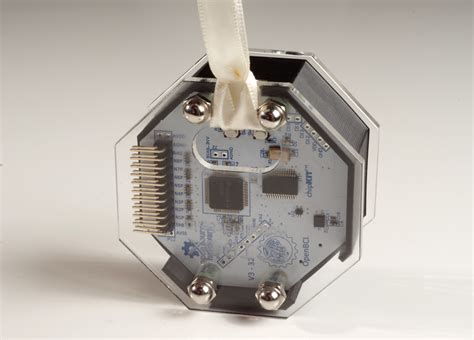 Bcibox An Open Source Enclosure For The Openbci — The Autodidacts