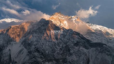 Annapurna Summit Trek
