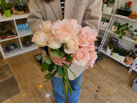 서산 꽃 봄꽃 번화로 상점 마음꽃 버터플라이 라넌큘너스 실크플라워 알스트로메라아후크시아 별수국 네이버 블로그