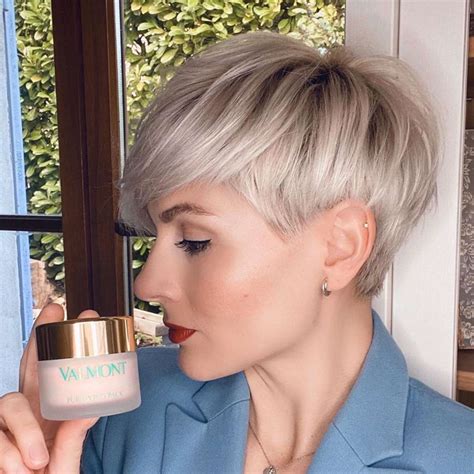 Irına Games Short Hairstyles Likeeed