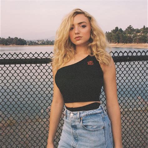 Peyton Roi List At A Photoshoot August 2020 Hawtcelebs