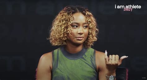 Travis Kelces Ex Kayla Nicole Faces Backlash For Chiefs Comments On I