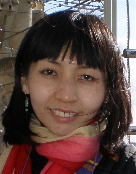 Anne Chan – Medium