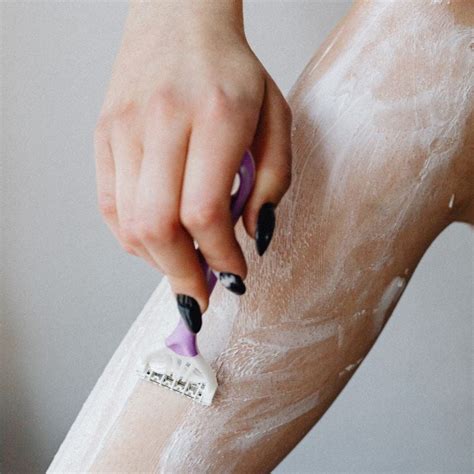 How To Get Rid Of Shaving Rash Or Razor Burn NIVEA