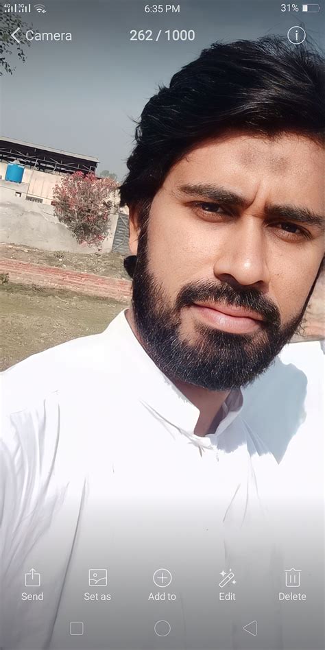 sadamhussain medium