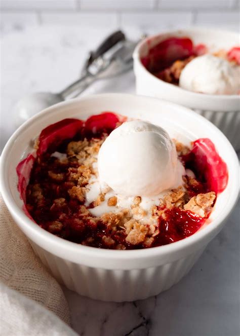 The Easiest Cherry Crisp Youll Ever Make Makyla Creates