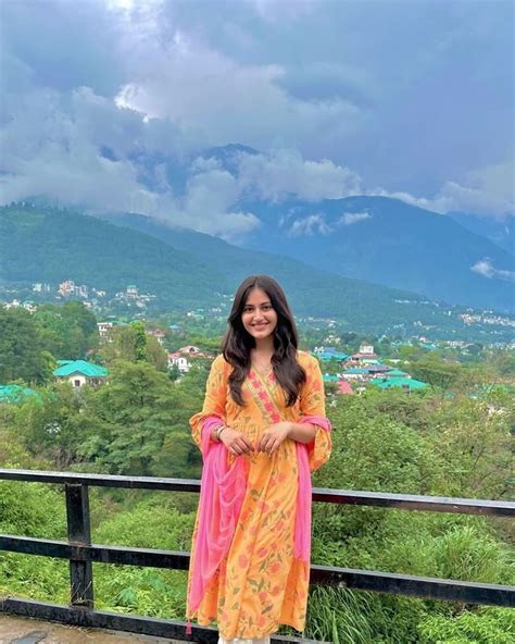 Pin On Cute Indian Girls