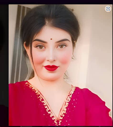 Mrs West Bengal 2024 Winner Samapti Choudhary G1 By Sujal Singhal