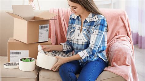 How to Create an Unforgettable Unboxing Experience for Your Customers