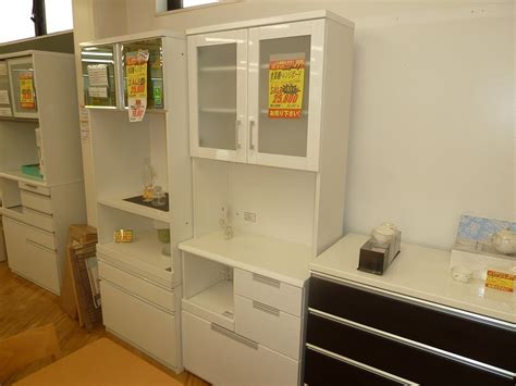 食器棚・レンジボードニトリnitoriサイズ：約幅800㎜×高さ2050㎜×奥行430㎜used 名古屋市と春日井市の大型