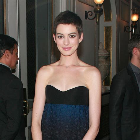 Anne Hathaway Les Miserables Radharc Haircut Anne Hathaway Cuts It