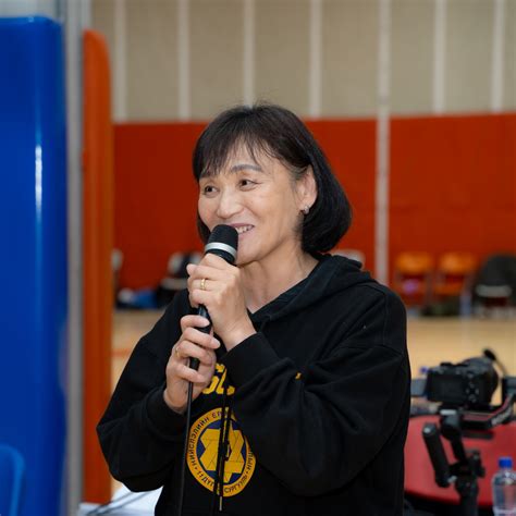 Нийслэлийн 11 р Сургууль Төгсөгчдийн Холбоо