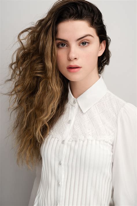 Teen Modeling Photography Las Vegas Preparing For A Photo Shoot