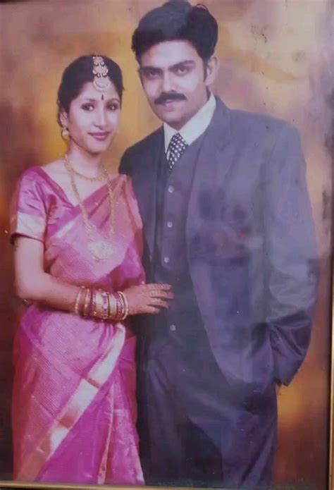 சீரியல் நடிகை ப்ரீத்தாவின் கணவர் ஒரு இயக்குனரா… வைரலாகும் புகைப்படம் Awake India