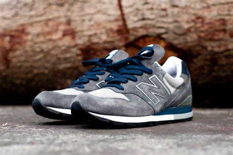 New Balance 996 Dark Grey/Blue-White