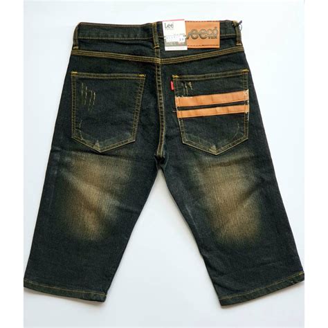 กางเกงยีนส์ขาสั้น ผู้ชาย ทรงเดฟ ผ้ายืด เป้ากระดุม กระเป๋าหลังคาดลายหนัง มี 2 สี Size 28 44