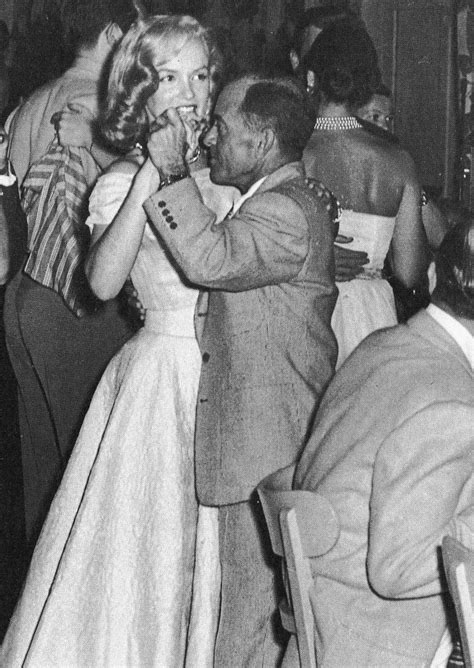 Pin By Isabelle On Monroe ₊˚⊹♡ Marilyn Monroe Photos Marilyn Marilyn Monroe