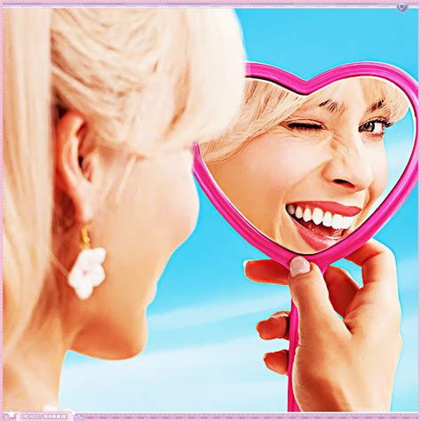 Robbie No Meadd “╭━━━ 𝐇𝐢 𝓑𝗮𝗿𝗯𝗶𝗲 ━━ დ ━━╮ │ 𝗣𝗼𝘀𝘁𝗲𝗿 𝗢𝗳𝗶𝗰𝗶𝗮𝗹 𝟐𝟎𝟚𝟛 ⊰ ℬ𝖺𝗋𝖻𝗂𝖾