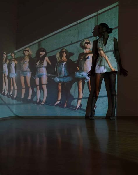 Projector Portrait Photography What You Need To Know Before Getting