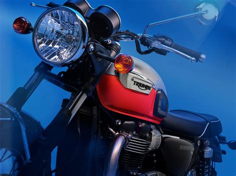 2025 Triumph Bonneville T100 Review Total Motorcycle